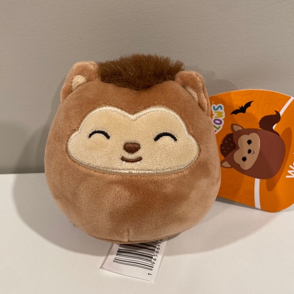 Squishmallows | Toys | Squishmallow Wade The Werewolf Clip Halloween ...